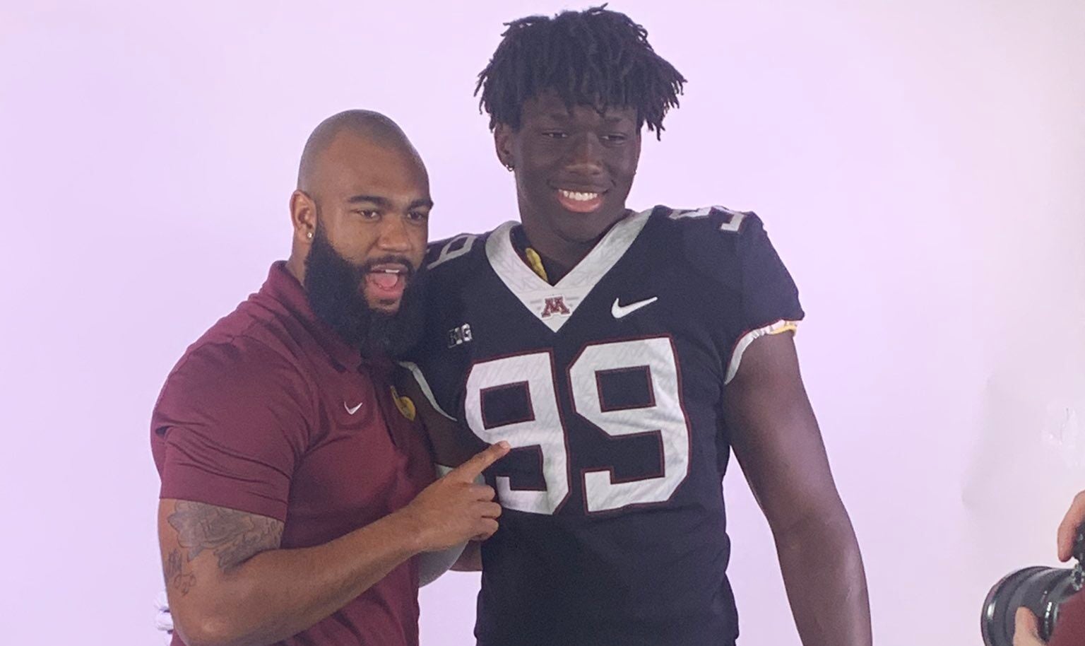 In-State Gophers Football Recruit Jide Abasiri Decommits After Visit to USC