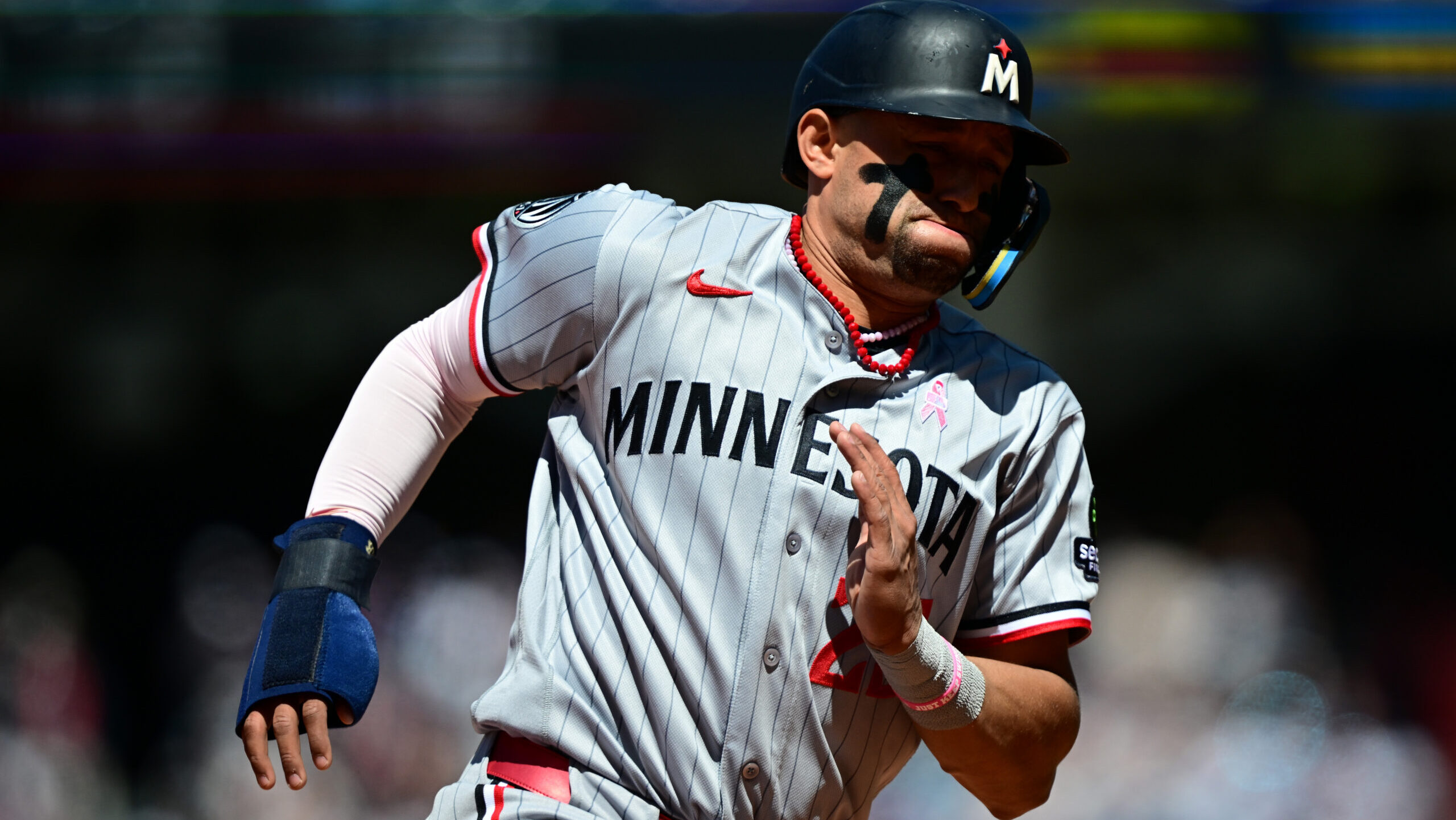 Struggling MN Twins Slugger Can't Settle on New Bat